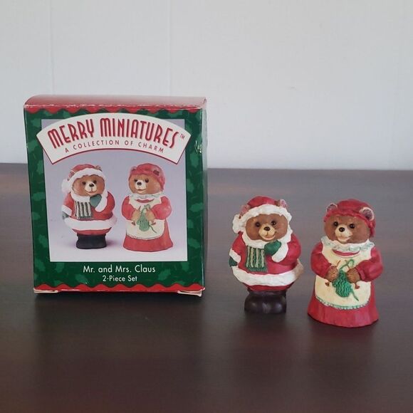 Vintage | Holiday | Vintage 995 Hallmarkmerry Miniatures Santa Mrs ...
